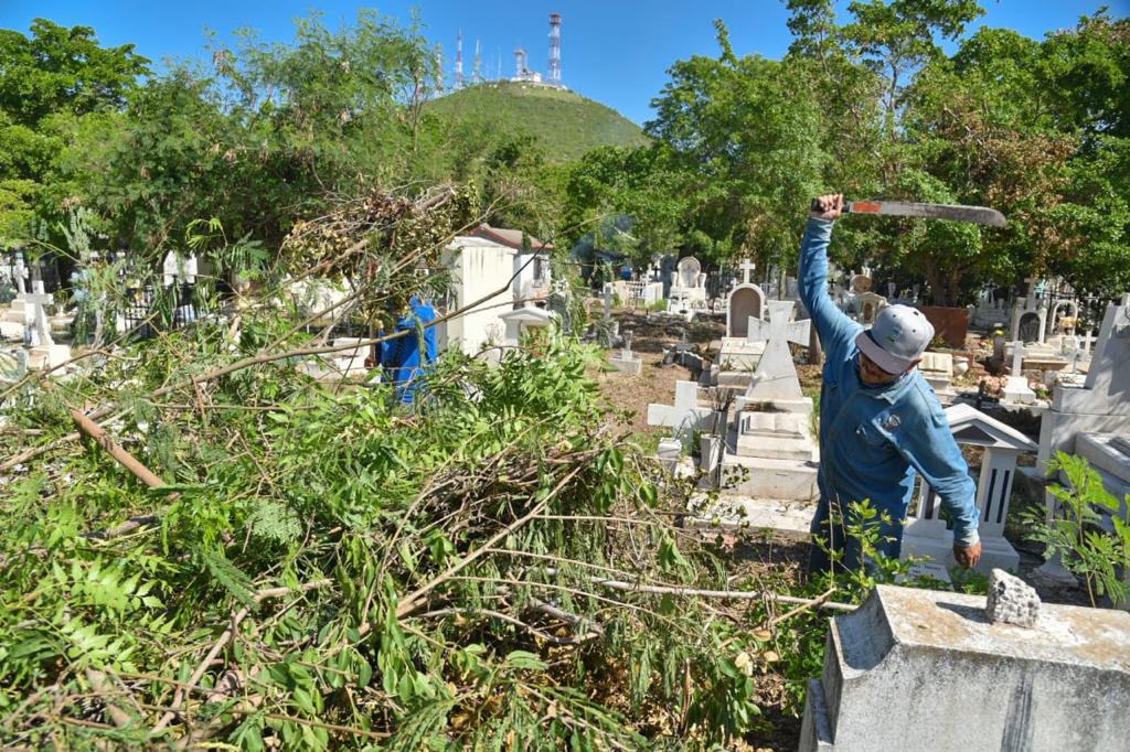 Listos los panteones en Ahome, para este 2 de noviembre | Tiempo Real ...